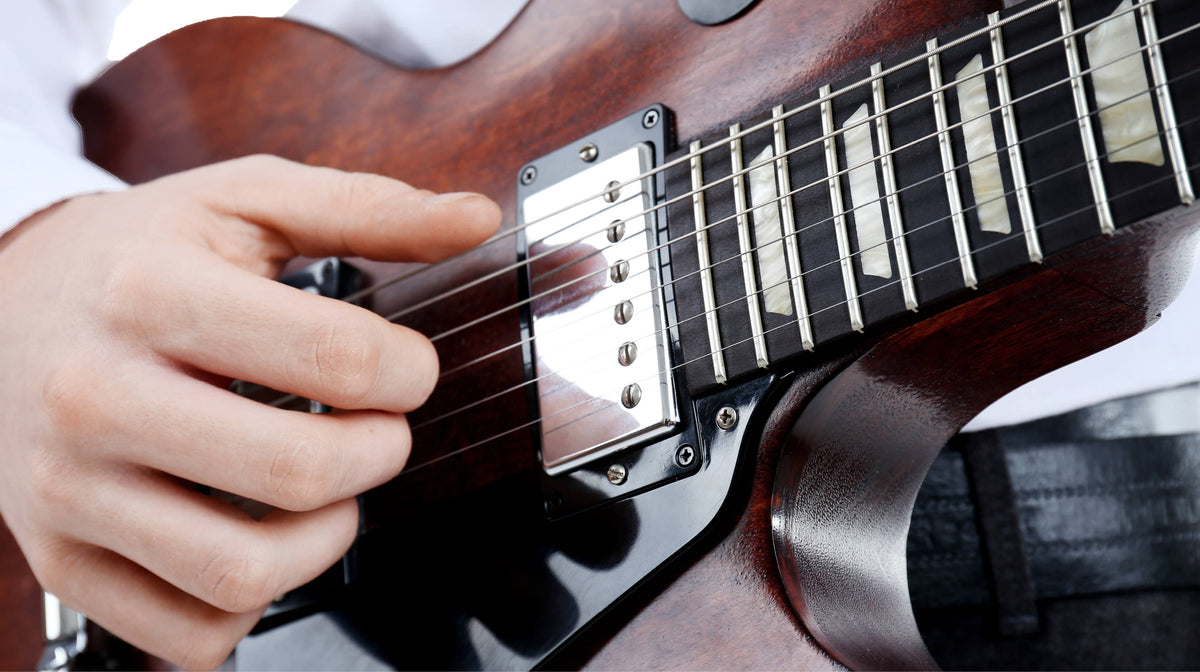 10 Beautiful Guitar Chords You Need to Know – Europe - Positive Grid